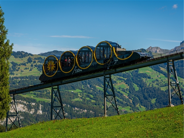 Discover award winning rail holidays in the UK, Europe and Worldwide