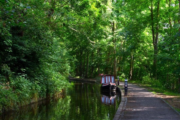 Railtrail Tours - escorted train holidays. Rail holidays to England ...